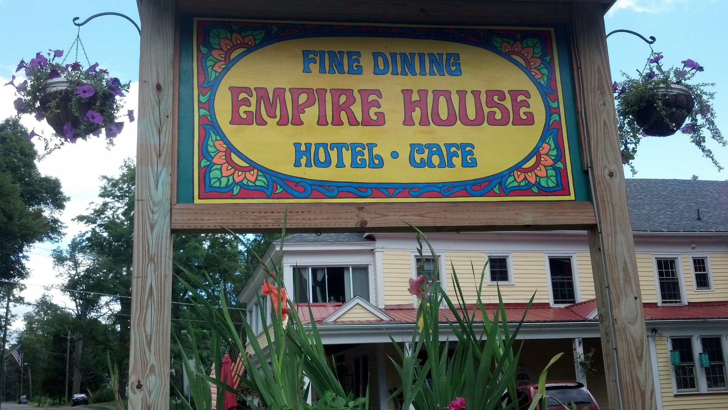 The Empire House Hotel and Fine Dining