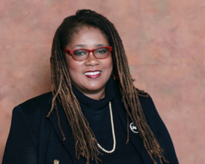 Shelley Cooper Wins Central Exchange’s 2021 STEMMy Award