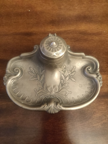 Antique Victorian probably late 1890s? Art Nouveau ink well