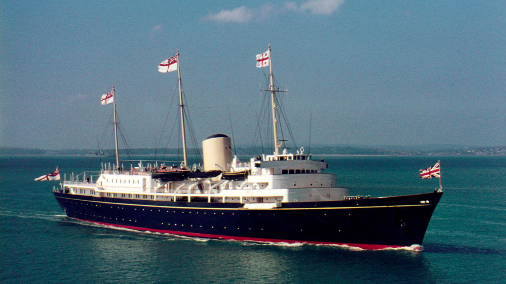 Remembering The Queen - The Yacht - The River -The Platinum Jubilee