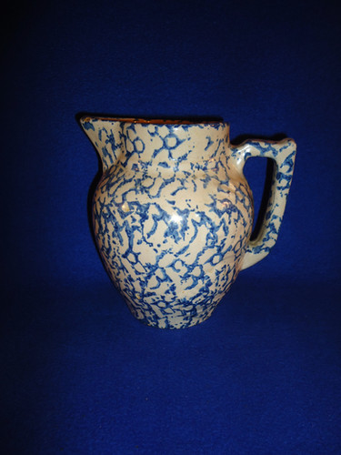 Blue and White Stoneware Spongeware Pitcher, Carnelian Pattern #9078 ...