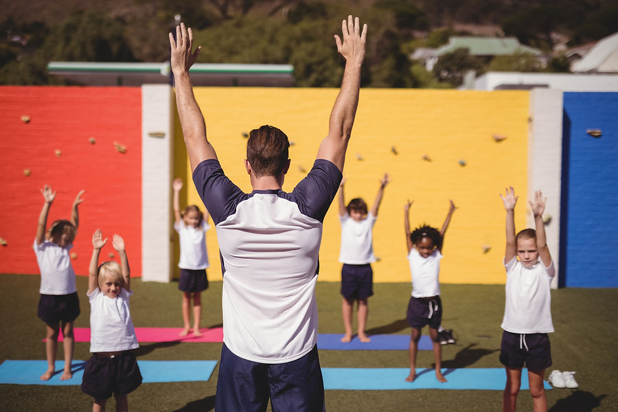 LEVEL 3 COMMUNITY SPORT HEALTH OFFICER Futureapprenticeships LEVEL 3 COMMUNITY SPORT HEALTH OFFICER Futureapprenticeships