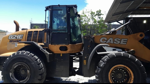 Pa Carregadeira Case 821E ano 2017 a 2020 | Agil Equip - V1