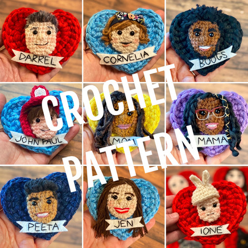 Family Portrait Ornament Crochet Pattern | CraftyisCool