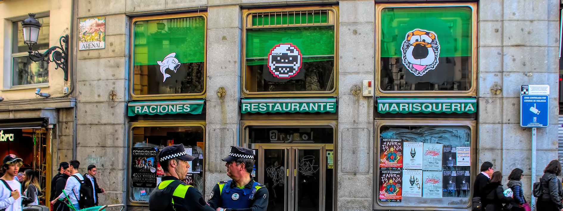 MERIOONE - FISHES INVASION | STICKER ARTIST