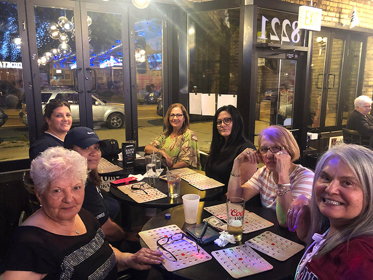 Draft Bar Chicago | Illinois | Sports Bar Beer Party Music