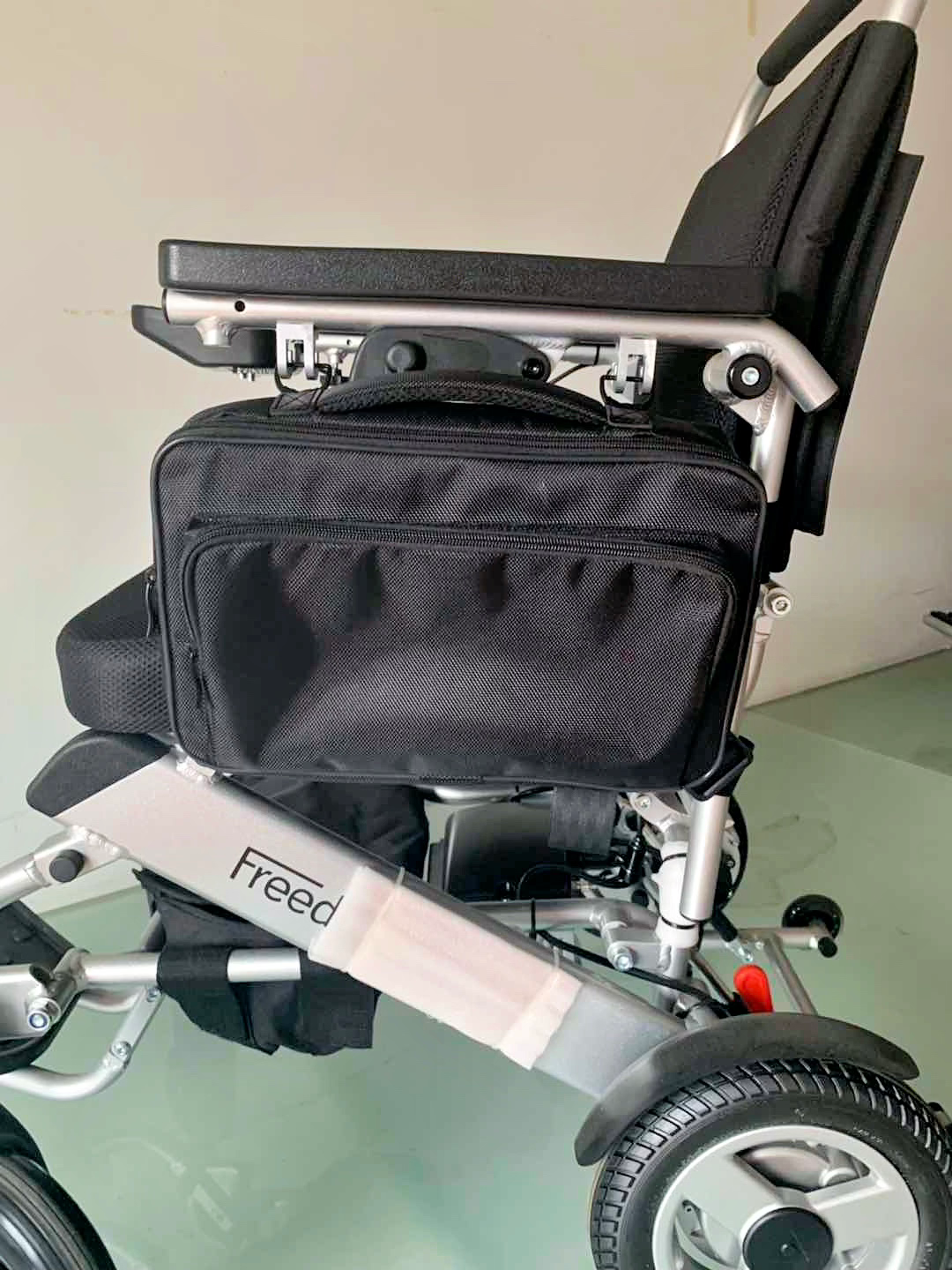 freedom-chair-panniers | Distribe Limited