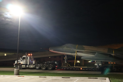 Moving Aircraft | Airmen Heritage