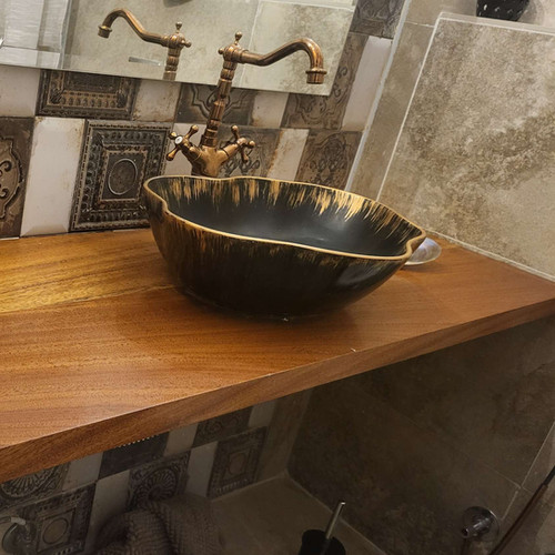 The Picnic Table Factory