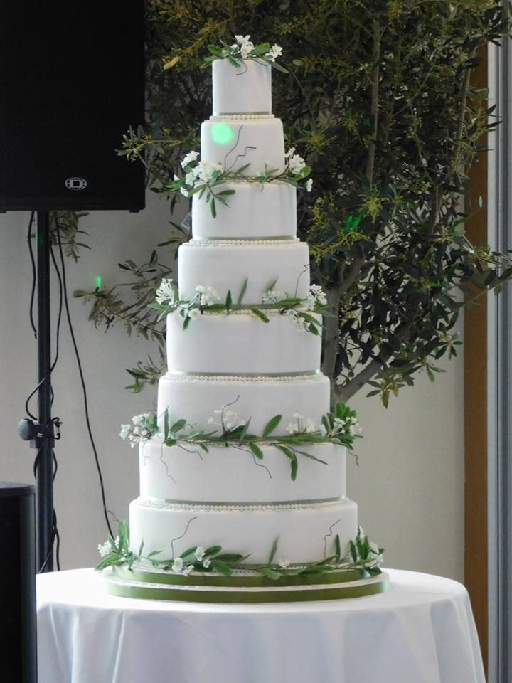 8 Tier Wedding Cake