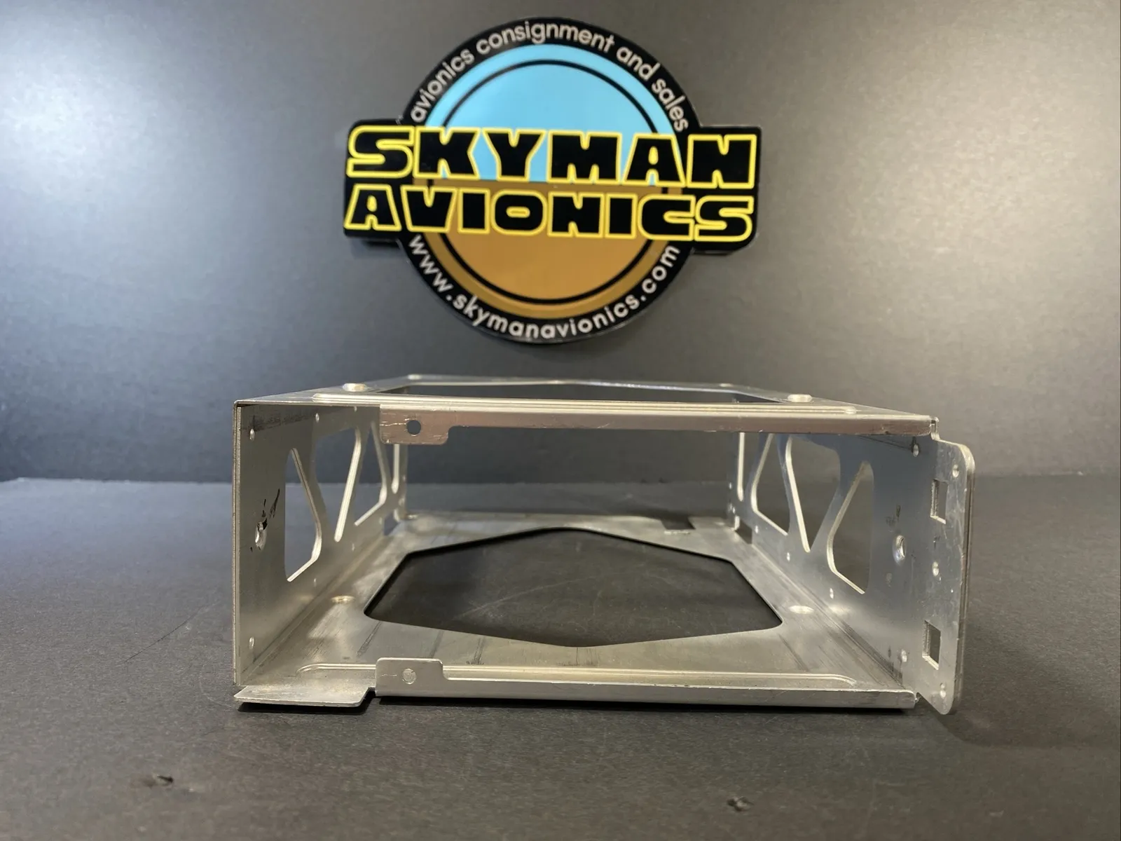 GNS 430 Mounting Rack | Skyman Avionics