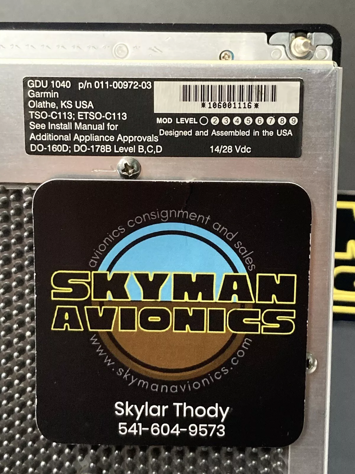 Garmin GDU 1040 G1000 Display | Skyman Avionics