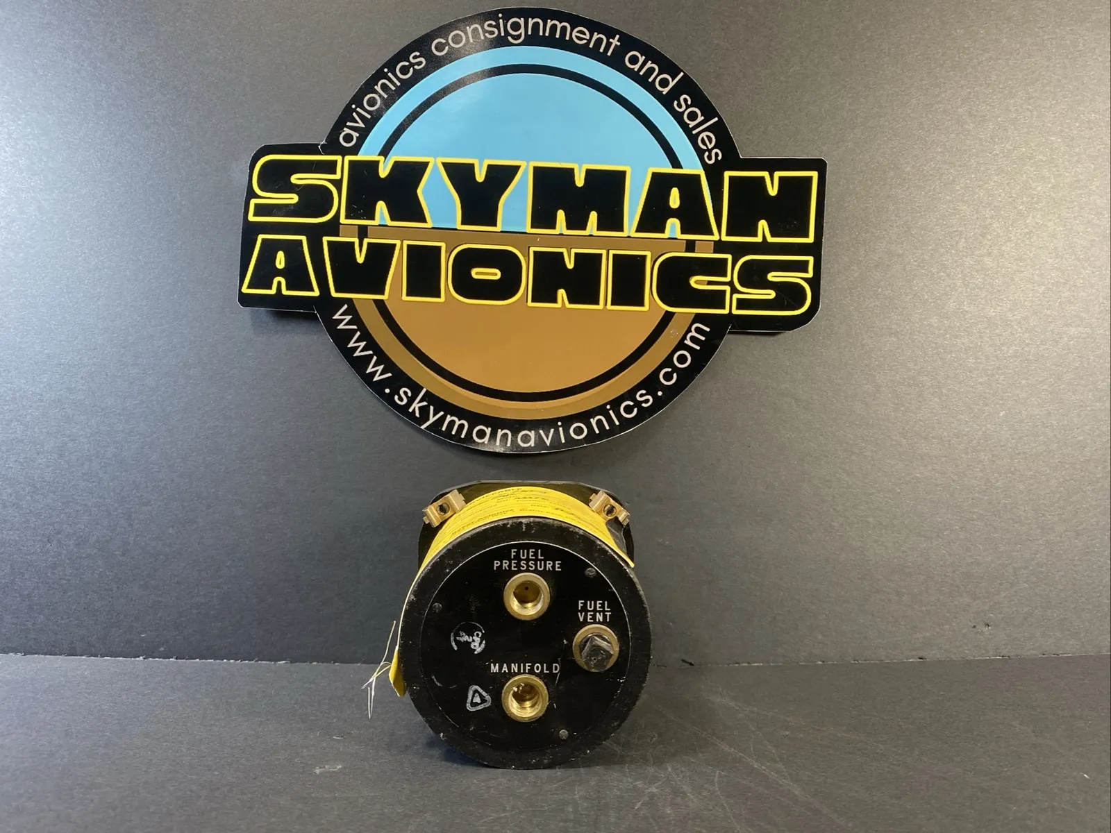 United Manifold/Fuel Pressure Gauge 6331 | Skyman Avionics