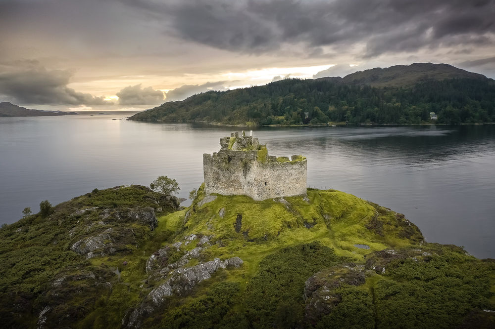 Tioram Castle: One of The Scottish Highland's Great Beauties