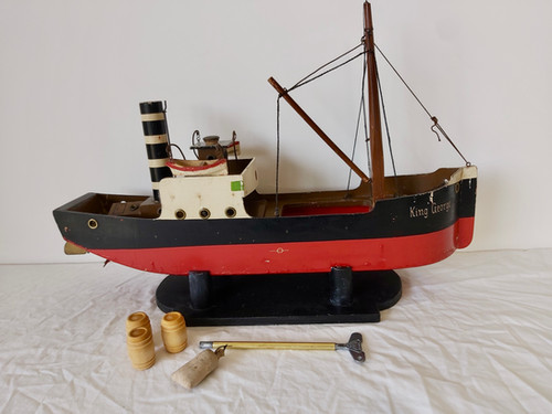 Rare 1930's AGE Coaster "King George" all original -Sold | pond-yacht ...