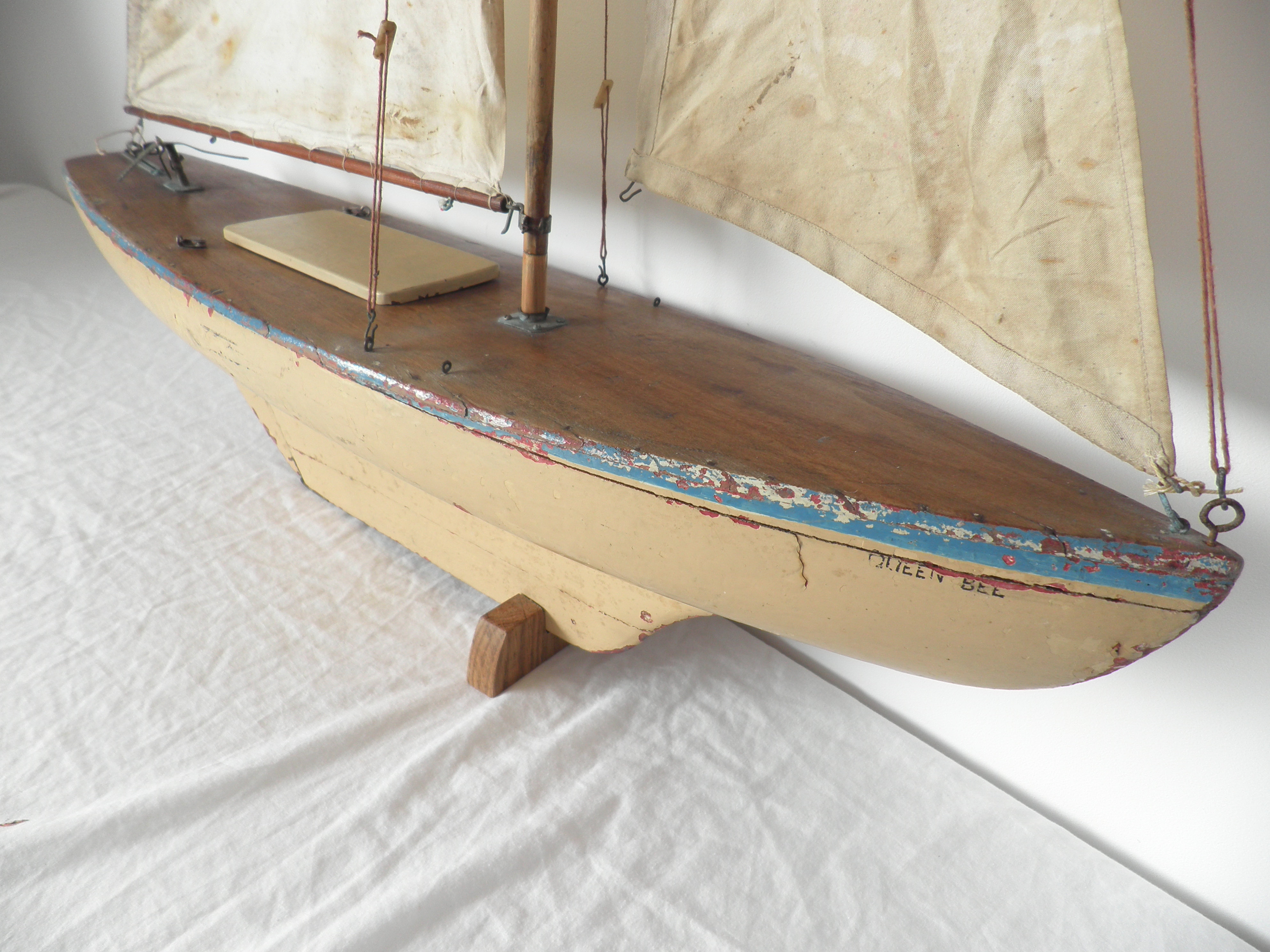 Large Long keel Pond Yacht to restore -Sold | pond-yacht-antiques