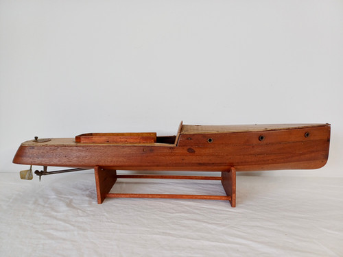 Classic Wooden 1920's/30's River launch -£175 | pond-yacht-antiques