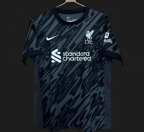 Liverpool Goalkeeper Kit | Kitlab
