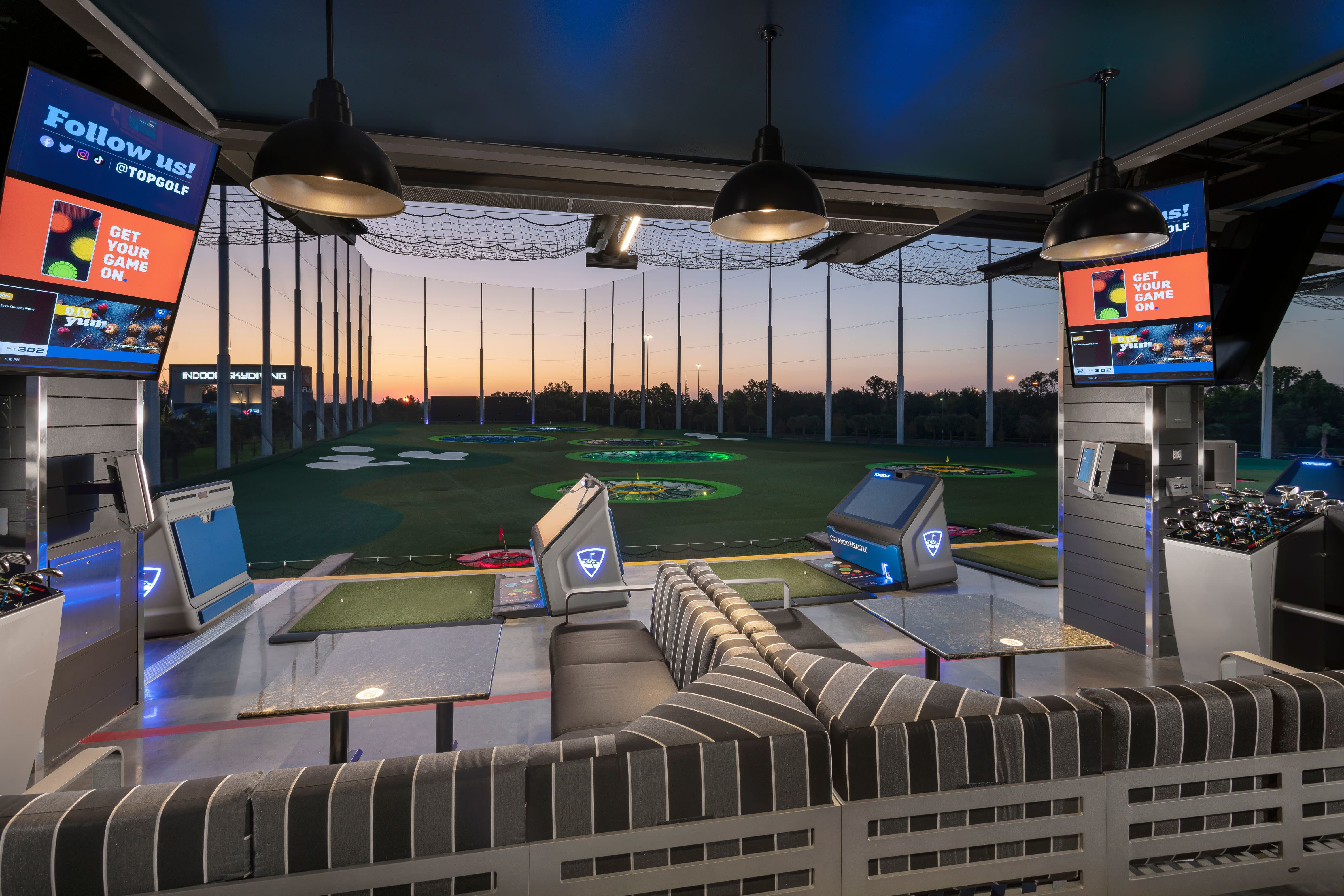 Topgolf Car & Limo Service | Brandon | TUXEDO