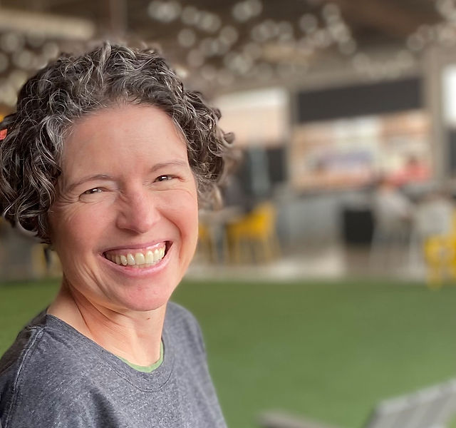 Andrea Neil's Instagram, Twitter & Facebook on IDCrawl