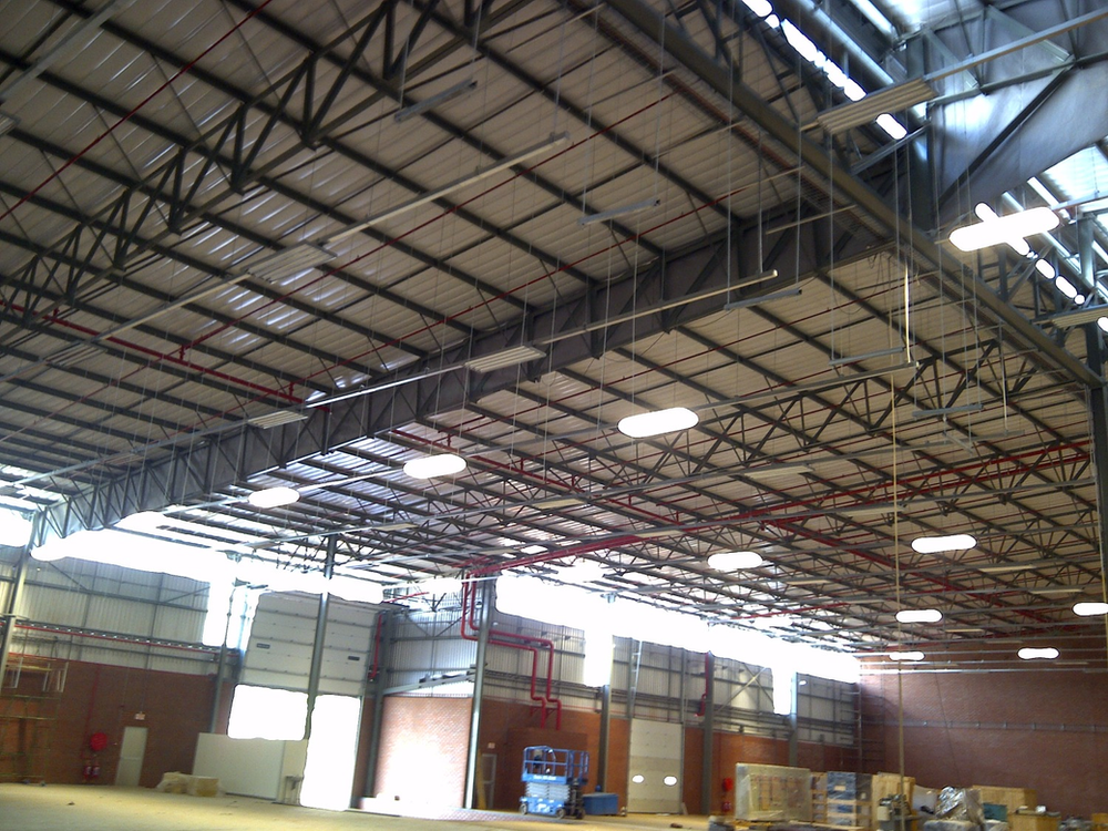 THE DIFFERENCE BETWEEN SMOKE BAFFLES AND A SMOKE CURTAIN.