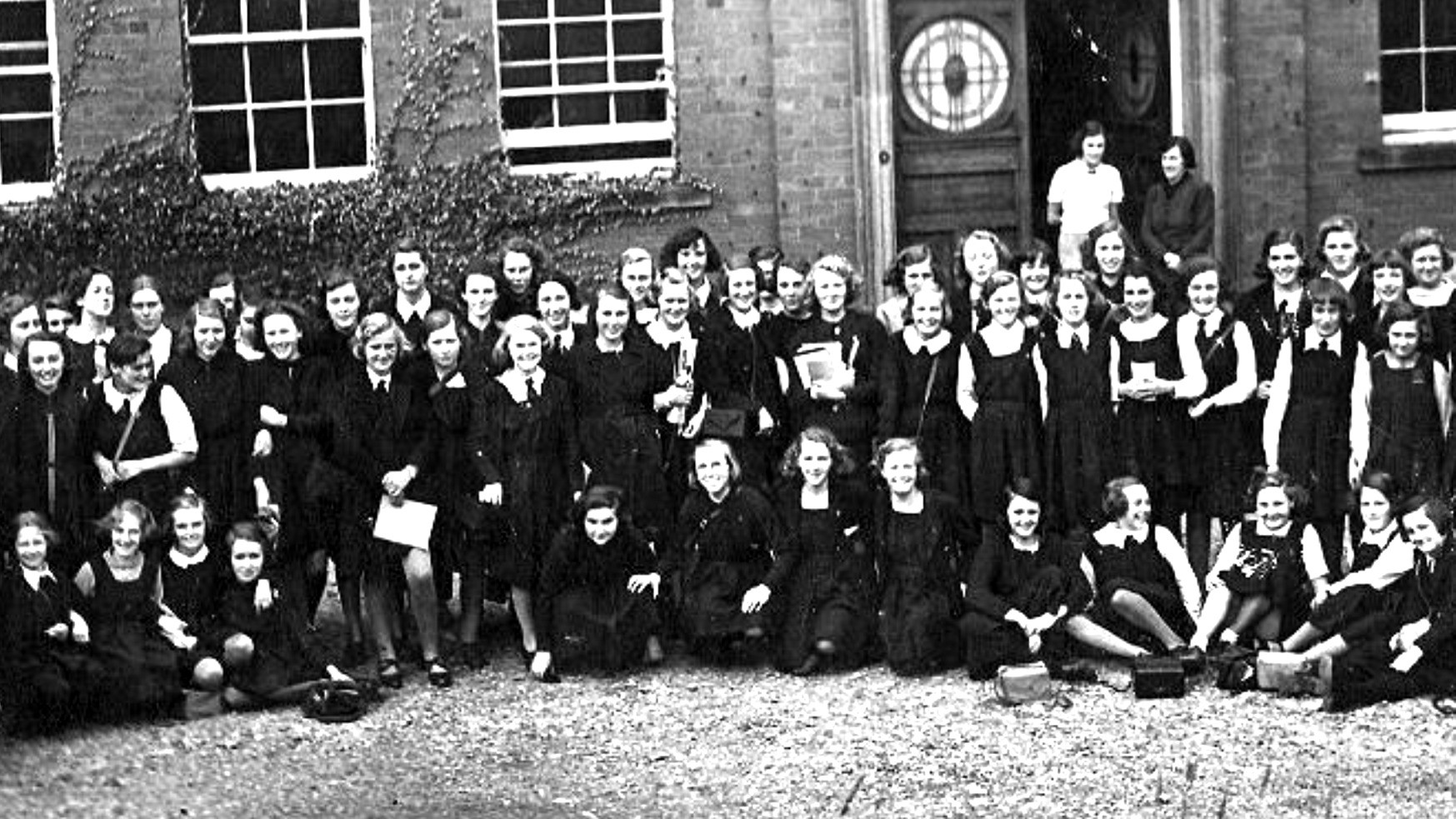 Lawnswood School, Leeds | Spectral Isle