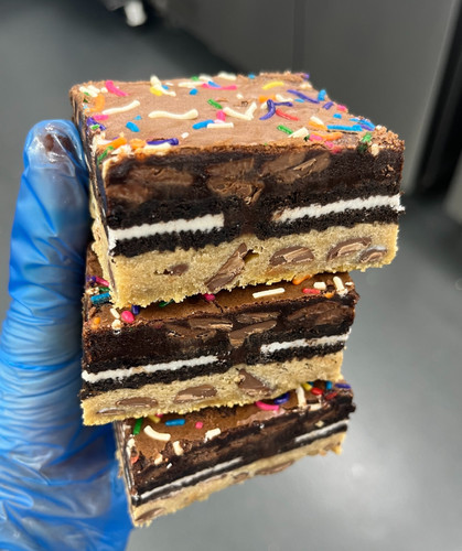 x 6 Oreo Brookie Baked Box | hamiltontearoom