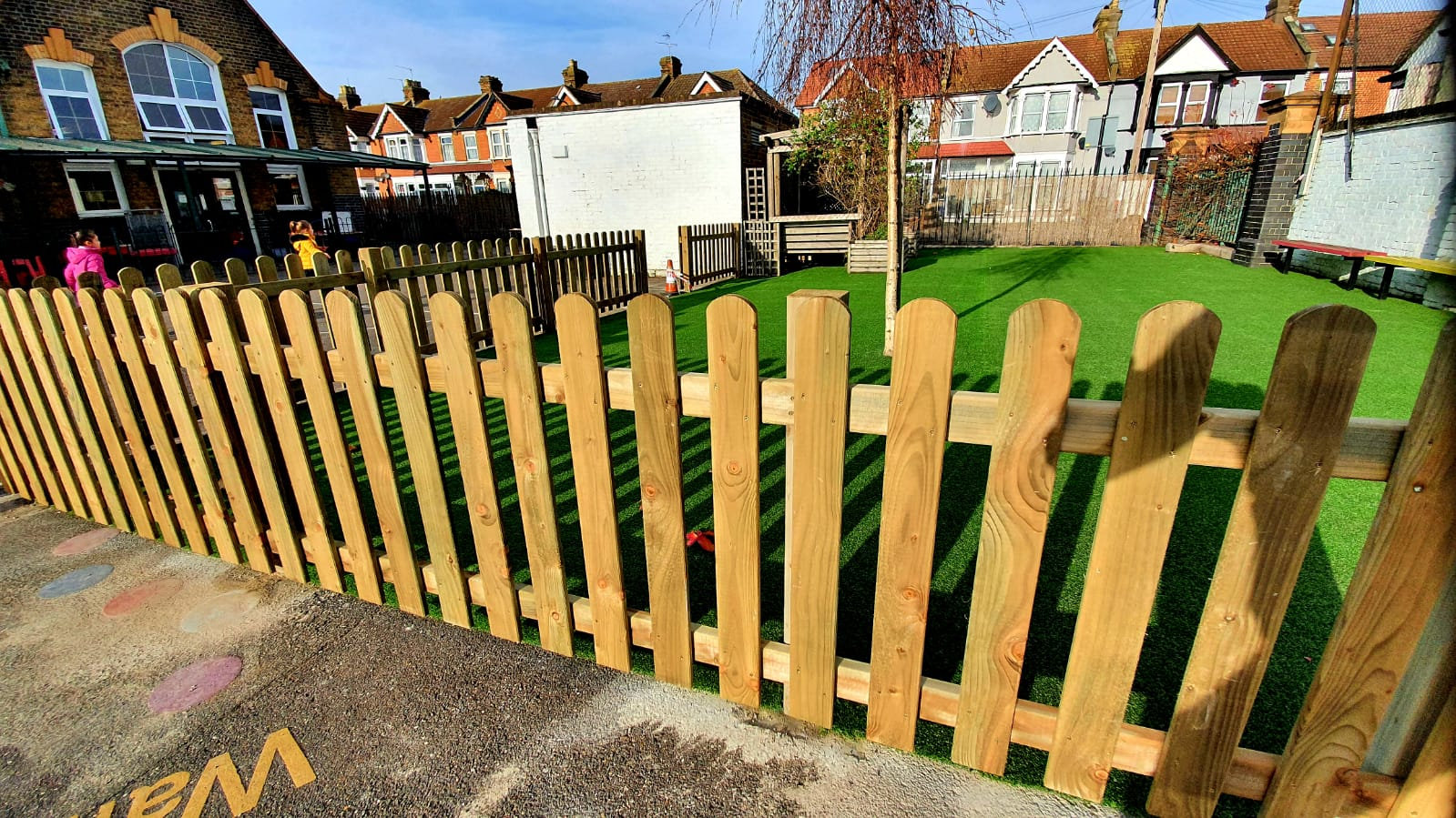 Timber Bow Top Fencing