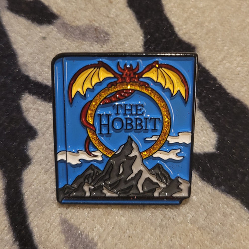 Pins Le Hobbit. | tb-illustration