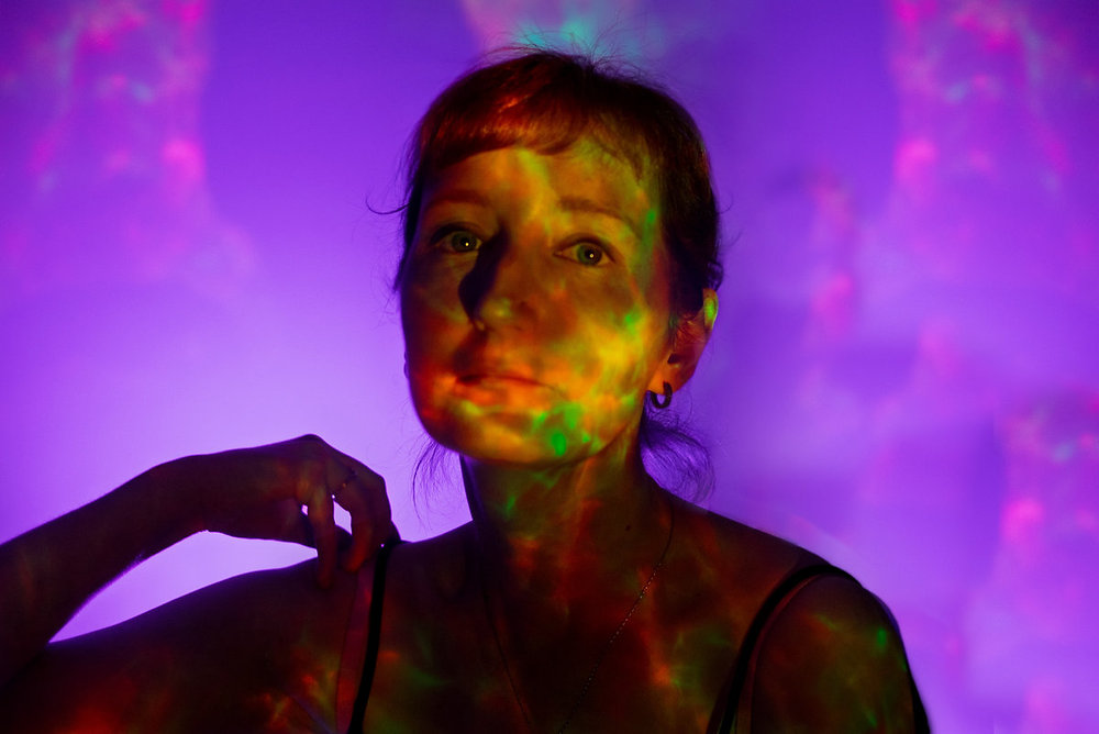 London-based electronic artist Blue Loop shares euphoric new single ...