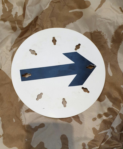 British Military MOD Traffic Arrow Direction Arrow Sign | Kit Goblin