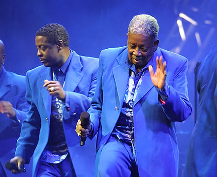 Manhattan's | artists