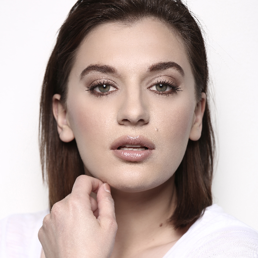 Ariana Savalas - Alchetron, The Free Social Encyclopedia