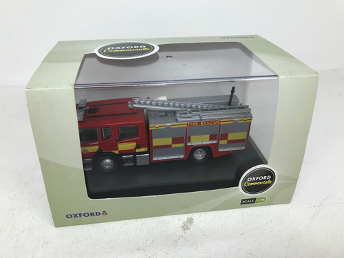 OXFORD 1:76 SCALE OO GAUGE 76SFE005 SCANIA ESSEX COUNTY FIRE ENGINE | T ...