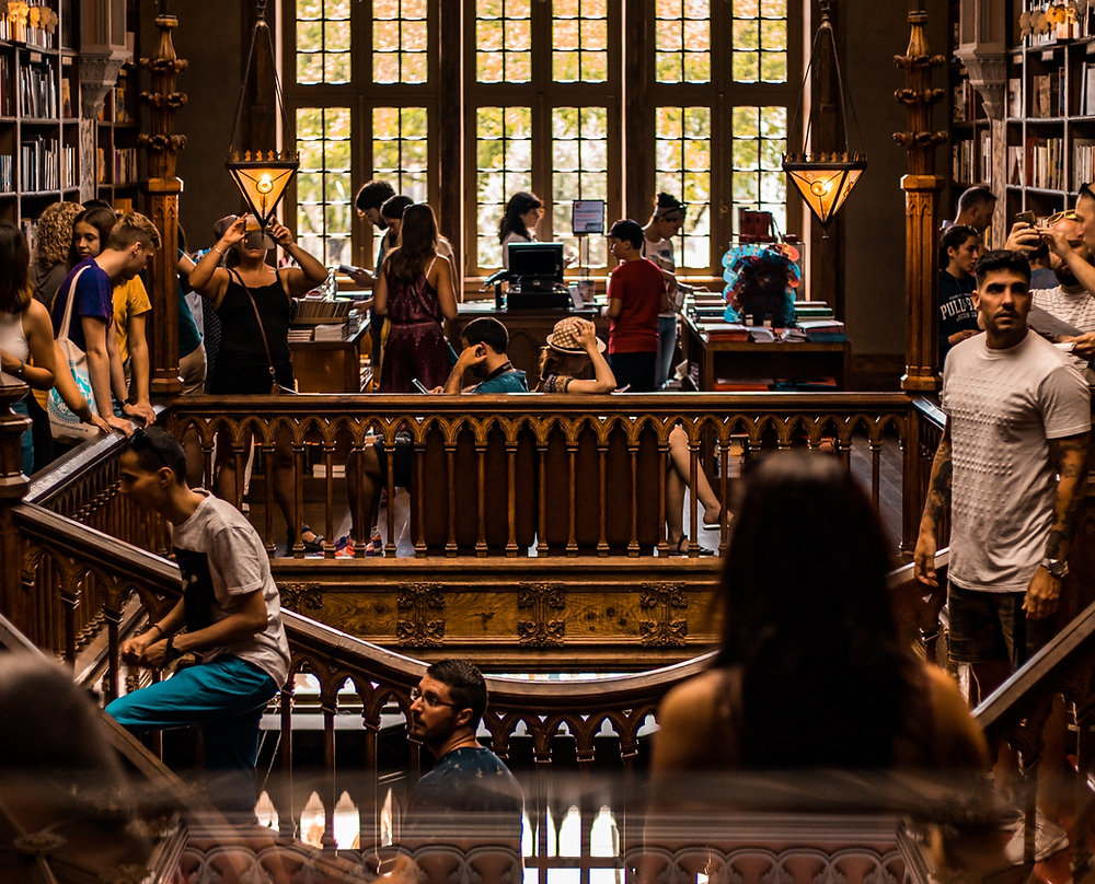 Brussels library breaks world record with reading relay in 65 languages