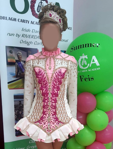 Beautiful Doire Design Dress