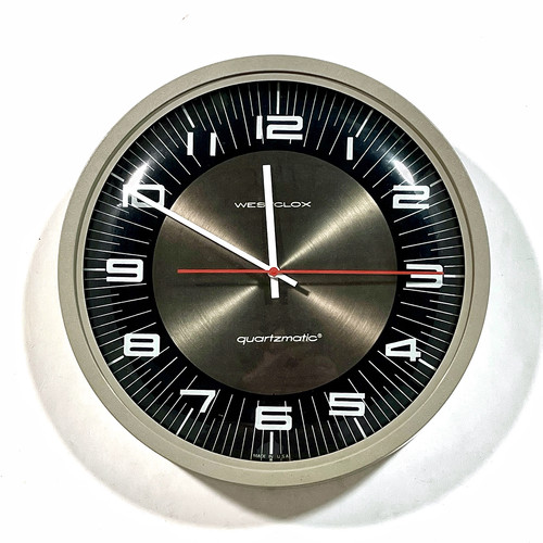 Westclox Quartsmatic Wall Clock | pegboard-modern
