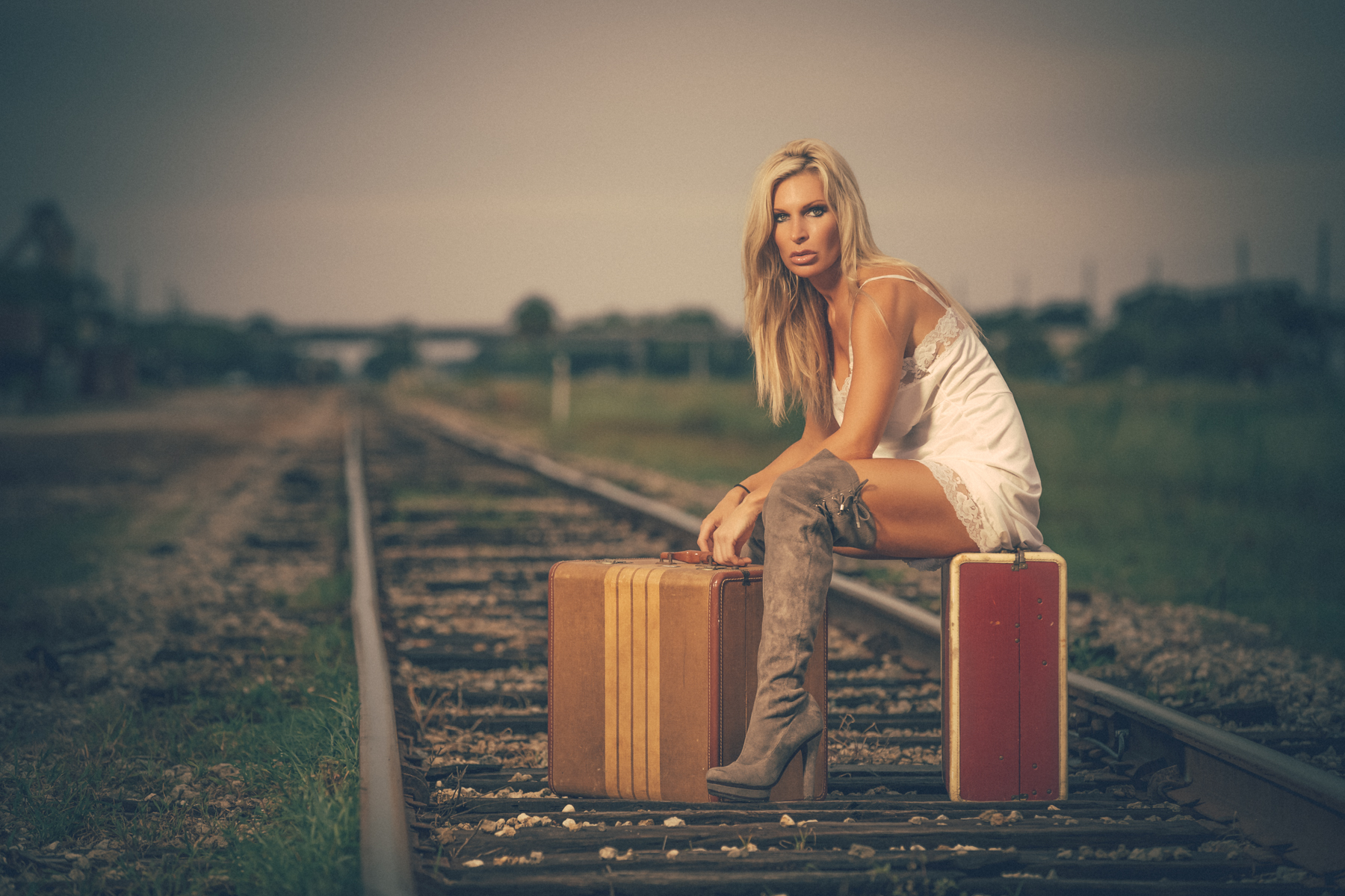 Barry Milligan | People