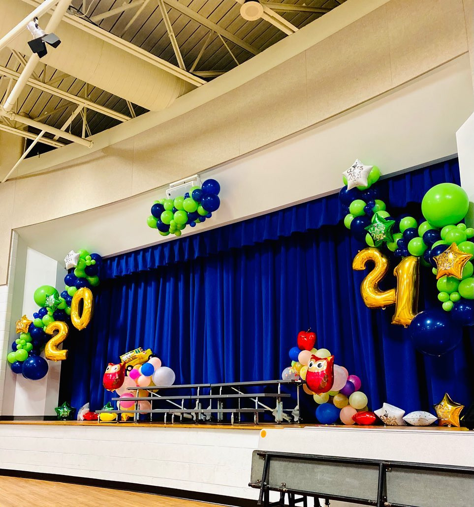 Balloon Decor Graduations | Destin0 Balloons