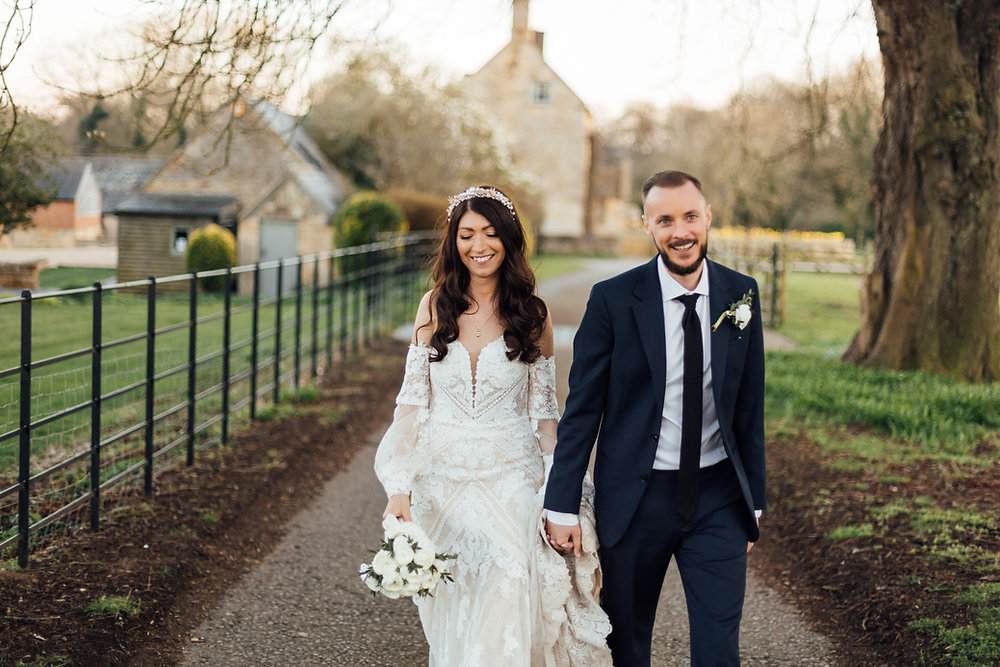 Lydia & Matt - Mickleton Hills Farm - Cotswold Wedding Photography