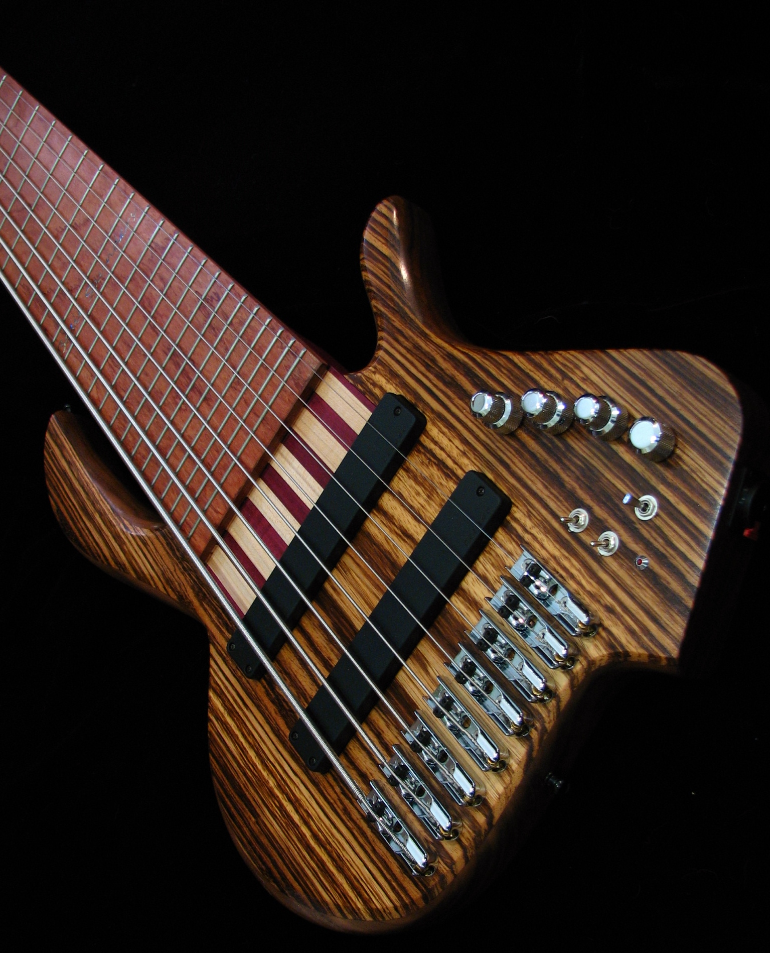 Extended Range | bee-basses