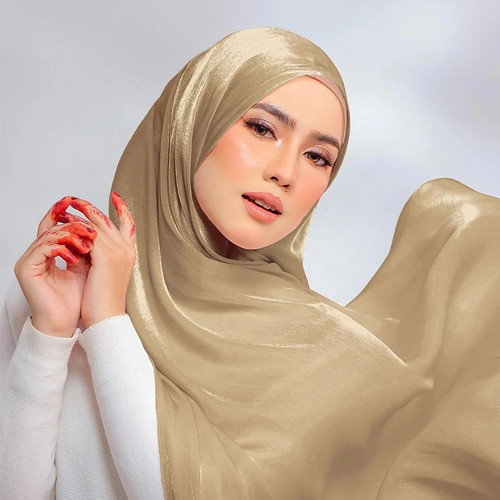 Shimmer Hijab | Inayah Exclusive