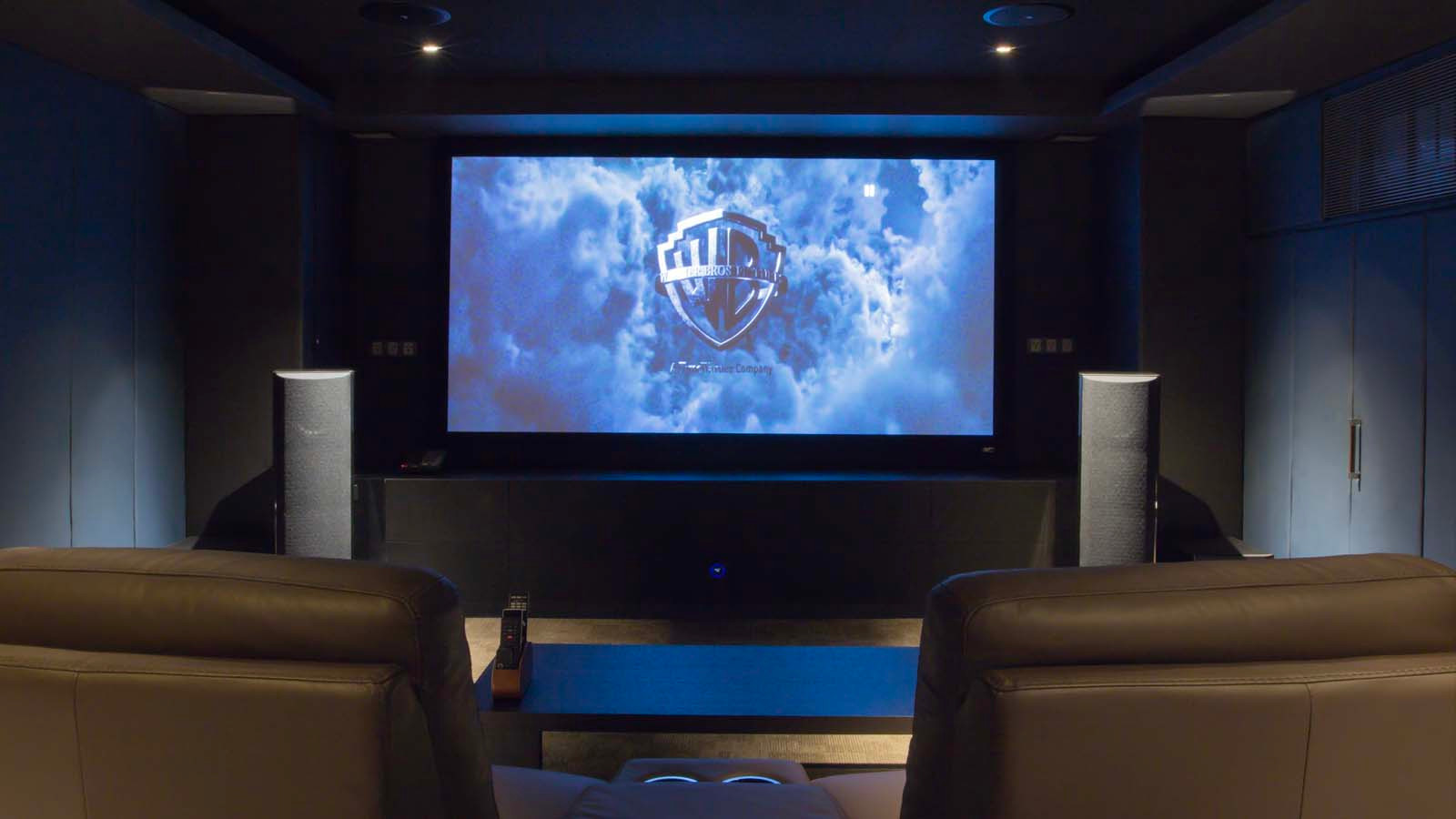 Fullscreen Page | DM Design Studio