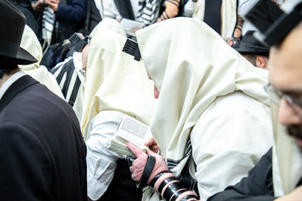 Free Jewish Photos | Frocks in Stock