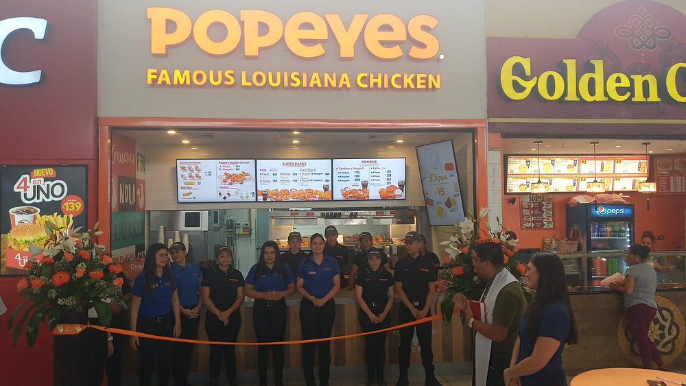 POPEYES INAUGURA SU RESTAURANTE NUMERO 28 EN MALL PREMIER