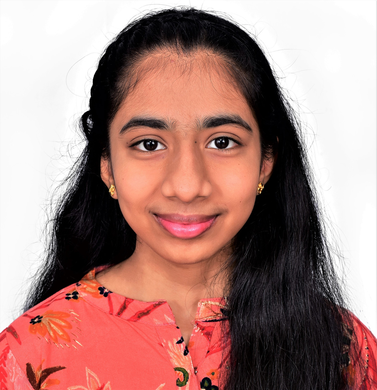 Vinisha | Vsolarironmax