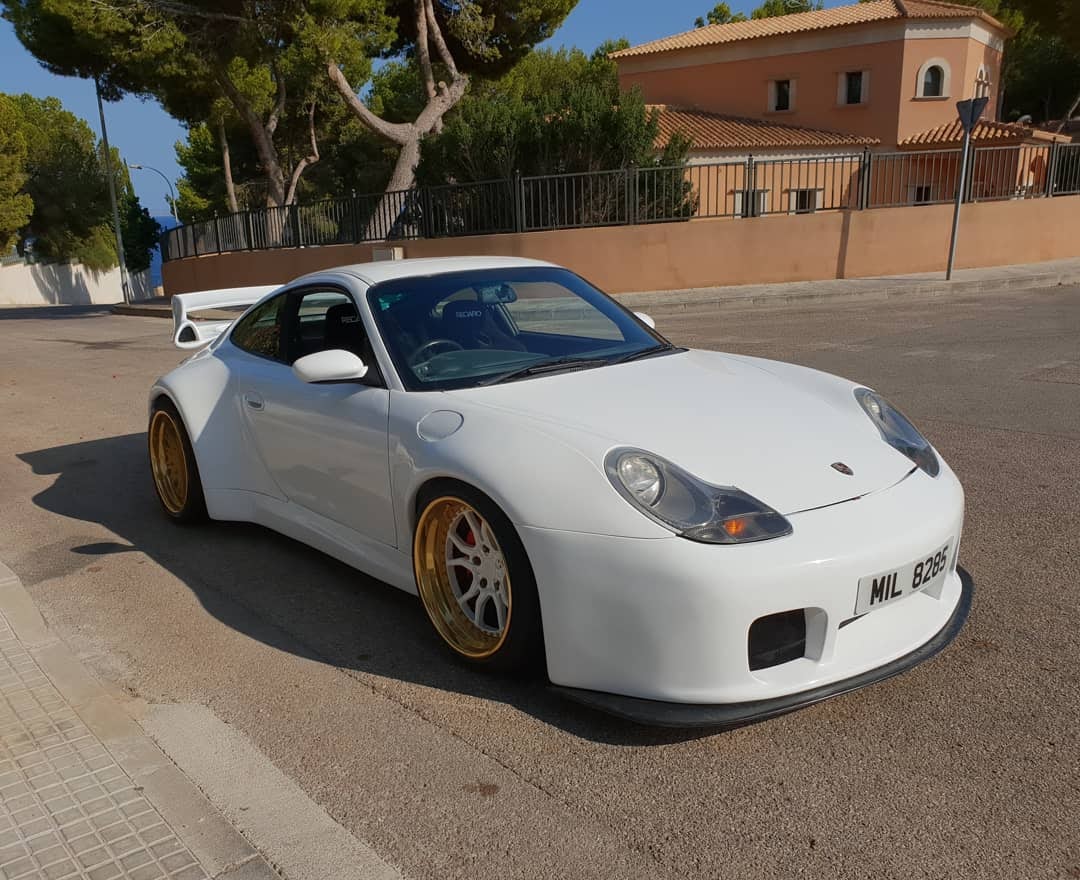 Dom Miles Design stunning Porsche 996 wide body