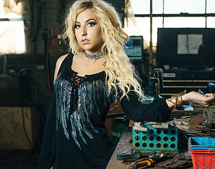 The Twisted String | Boutique | 203 South Main Street, Elkhart, IN, USA