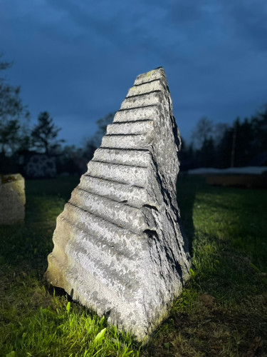 Viewing Stone | Stone Designs