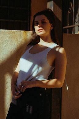 ABOUT | Corrin Evans